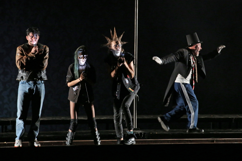 Teatrul și spectatorul – FNT, 2023 (Denis-Gabriel Duma, LiterNet.ro ...